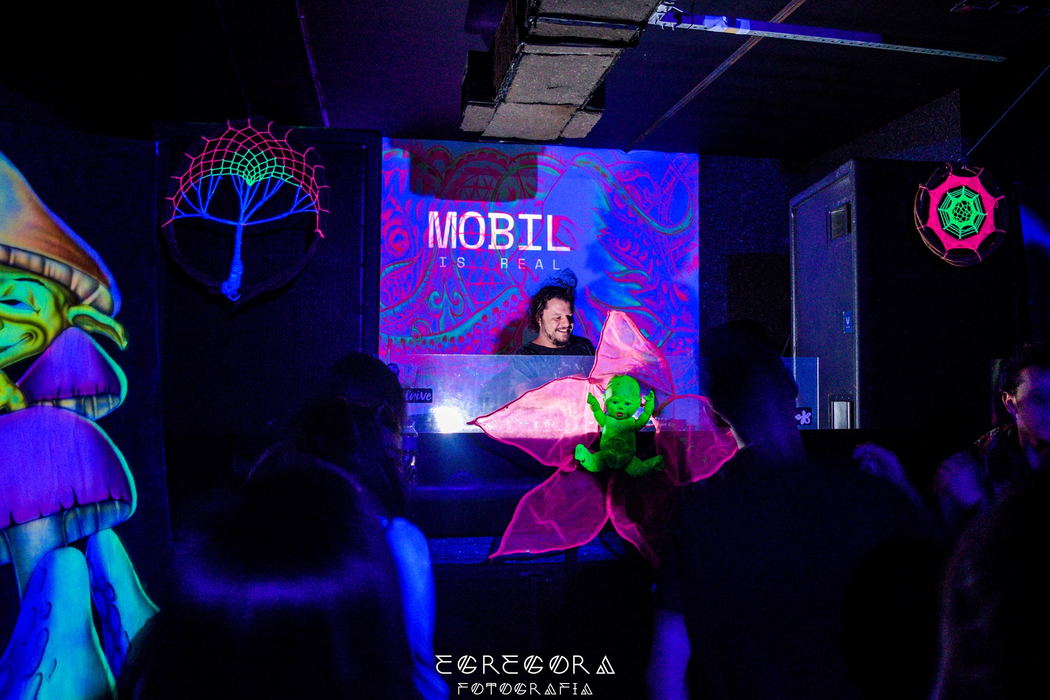 A versatilidade musical do Mobil Club, de Londrina - GRVE