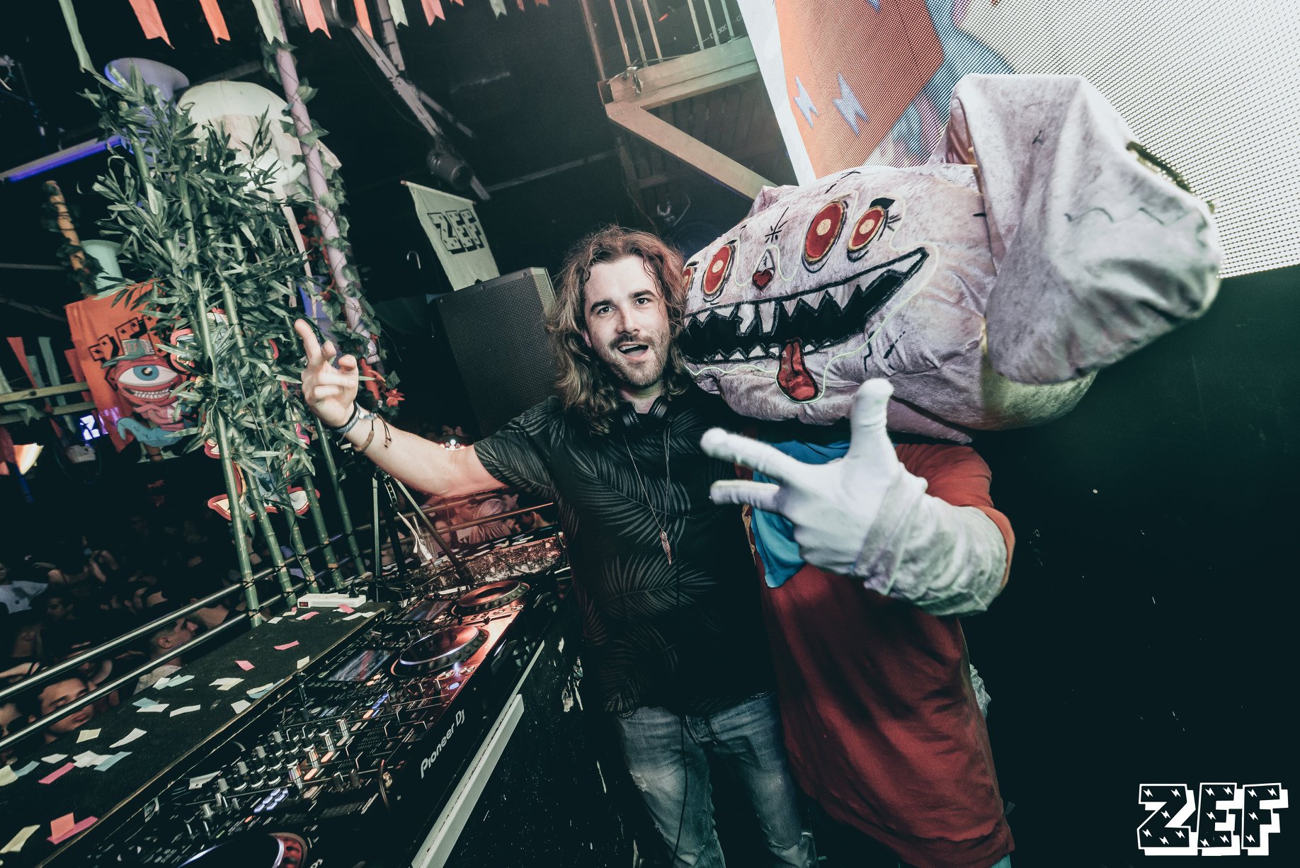 ZEF Club estreia gravadora com lançamentos dos brasileiros ZAC e ...