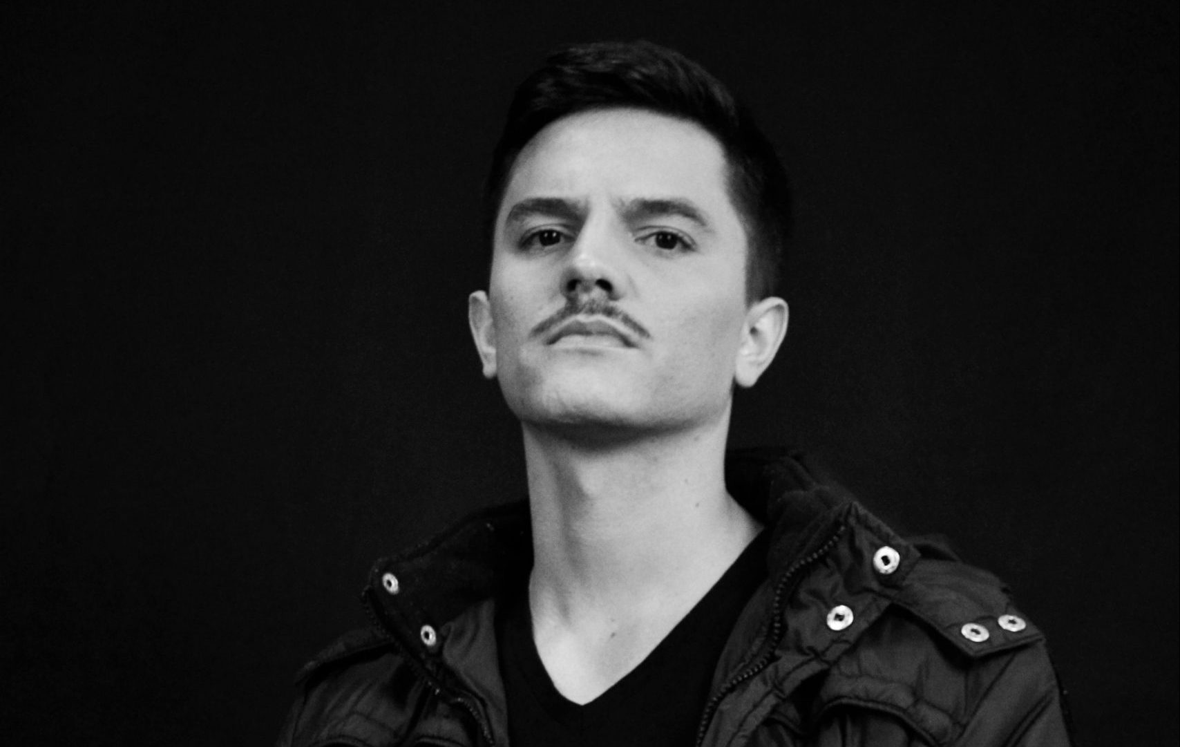 Confira “Out of Darkness”, EP de estreia de Roger Max pela Prototype ...