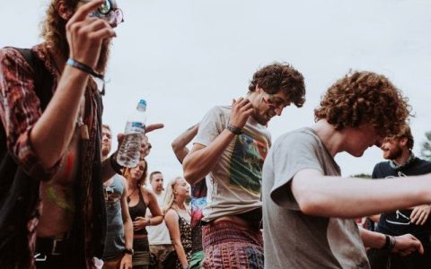 Rave Culture: um olhar sobre as principais características desse ...